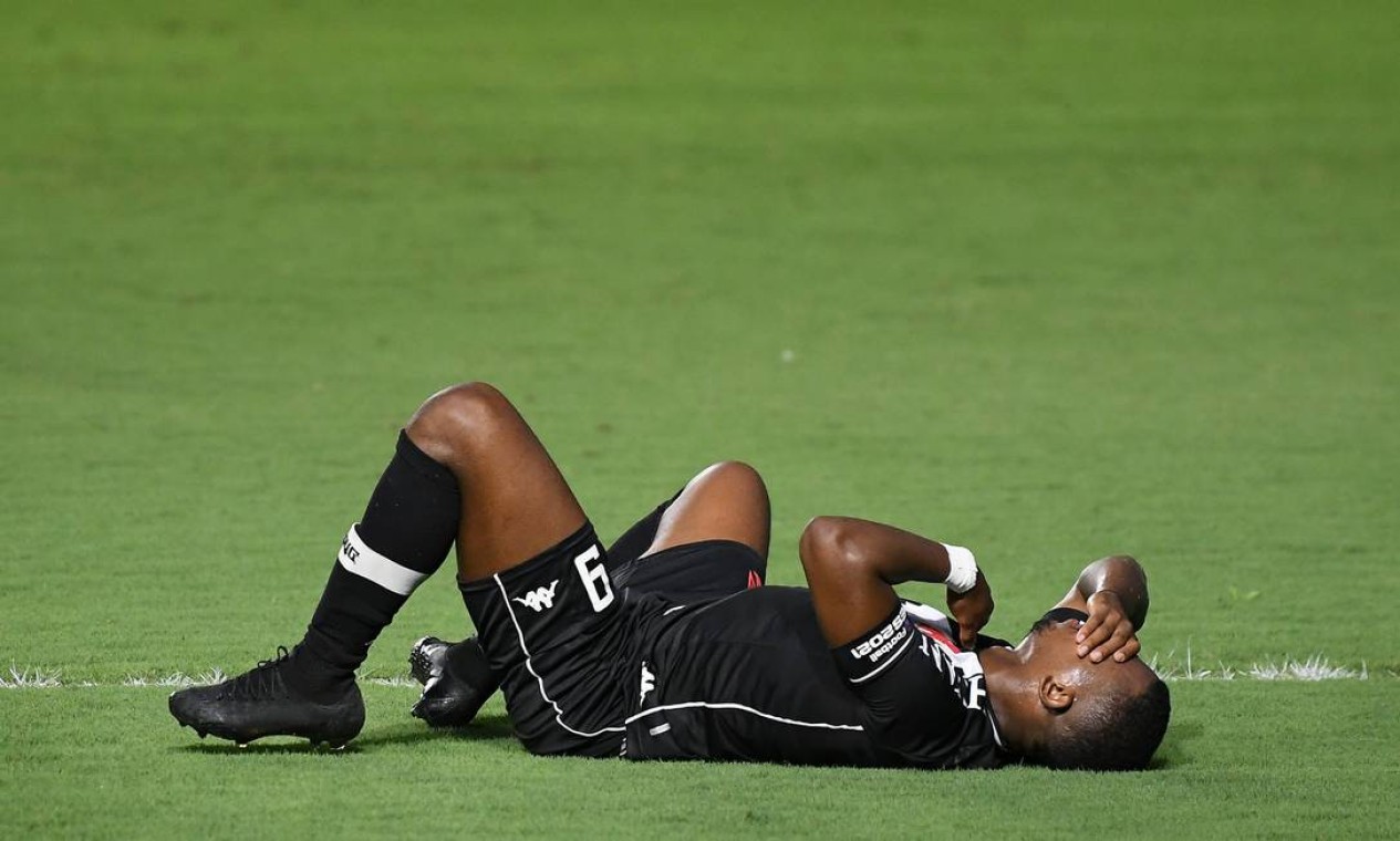 Vasco é apático e sofre goleada no Brasileiro: 4 a 1 Ceará - Jornal O Globo