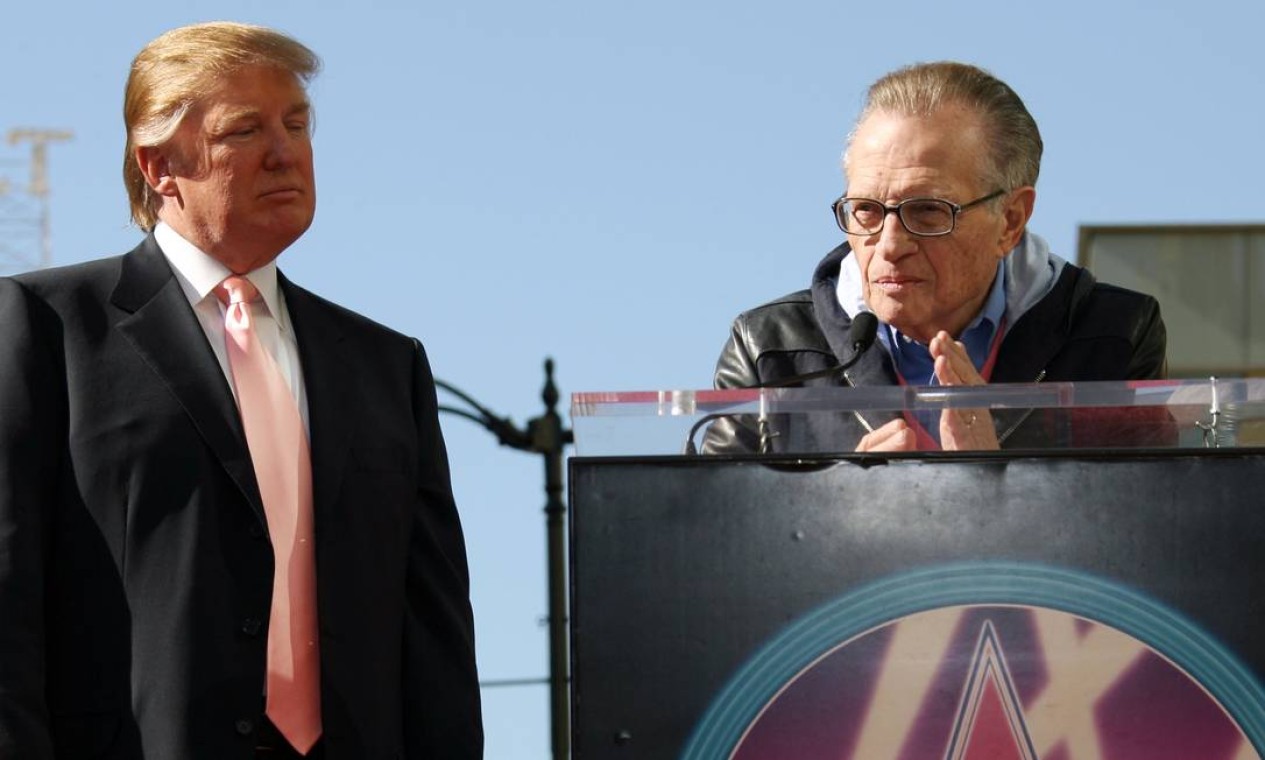 Relembre momentos da lenda da TV Larry King, vítima da Covid-19 ...