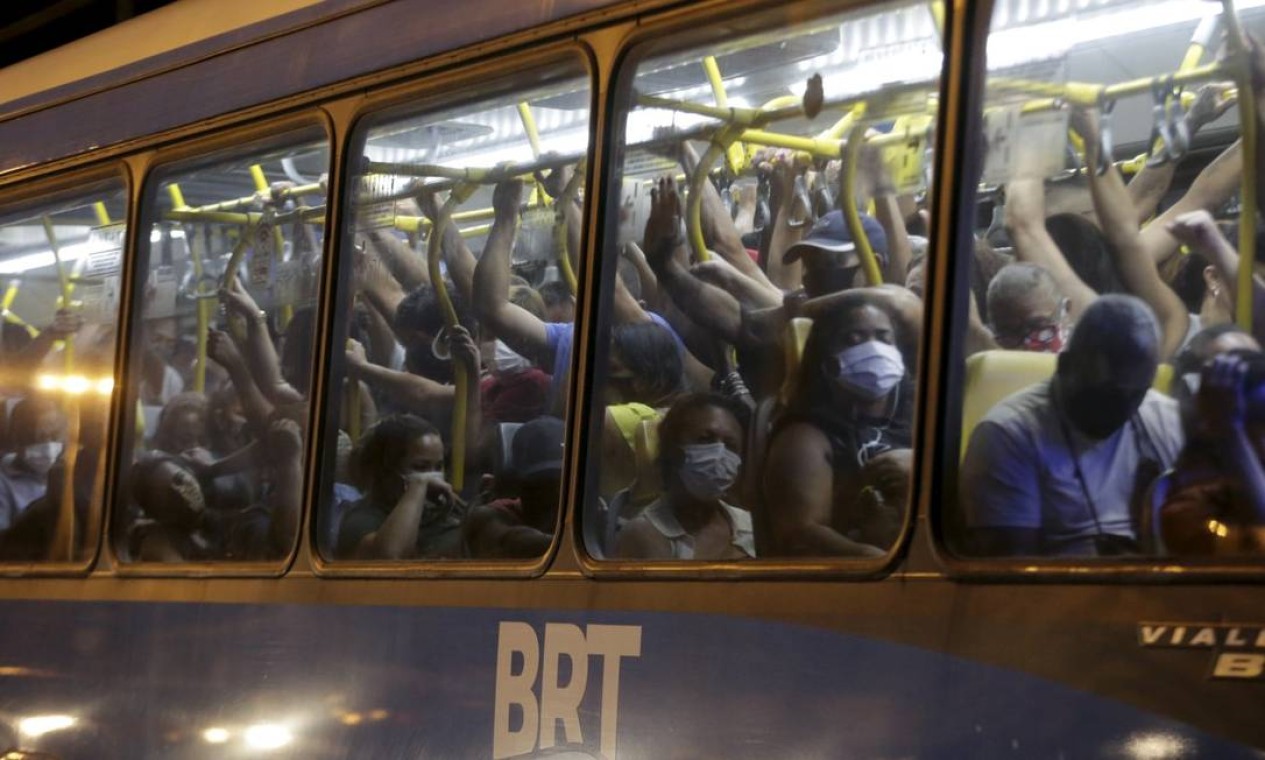 BRT: Paes fala de 'ação coordenada pelos empresários', dá ultimato e ...