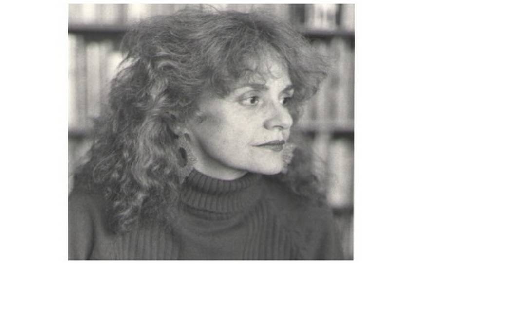 Morre a poeta Maria Lúcia Alvim, vítima da Covid-19, aos 88 anos ...