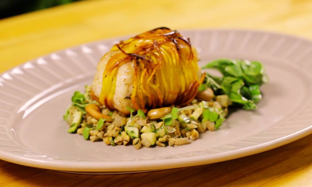 Páscoa amazônica: chef Morena Leite ensina receita de pirarucu - Jornal ...