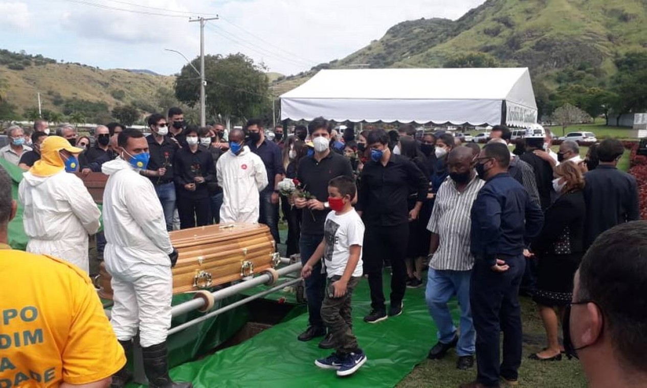 Ex-presidente da Alerj Jorge Picciani é sepultado em Sulacap após ...