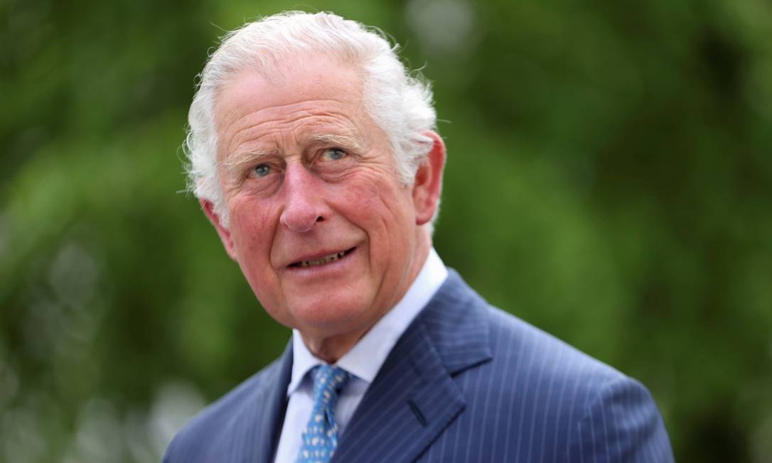 Príncipe Charles está 'profundamente magoado' com Harry, afirma jornal ...