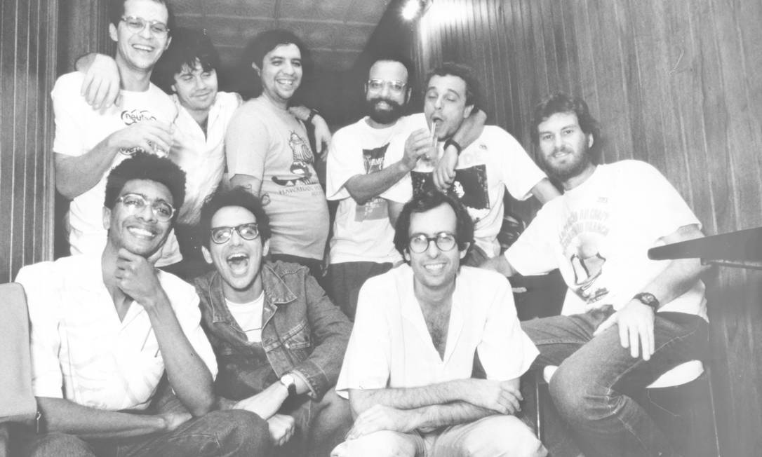 'Quando meu pai morreu, eu fiquei míope', diz filha de Bussunda ...