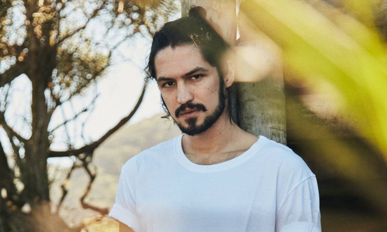 'Um dos encontros mais especiais da minha vida', diz Gabriel Leone ...