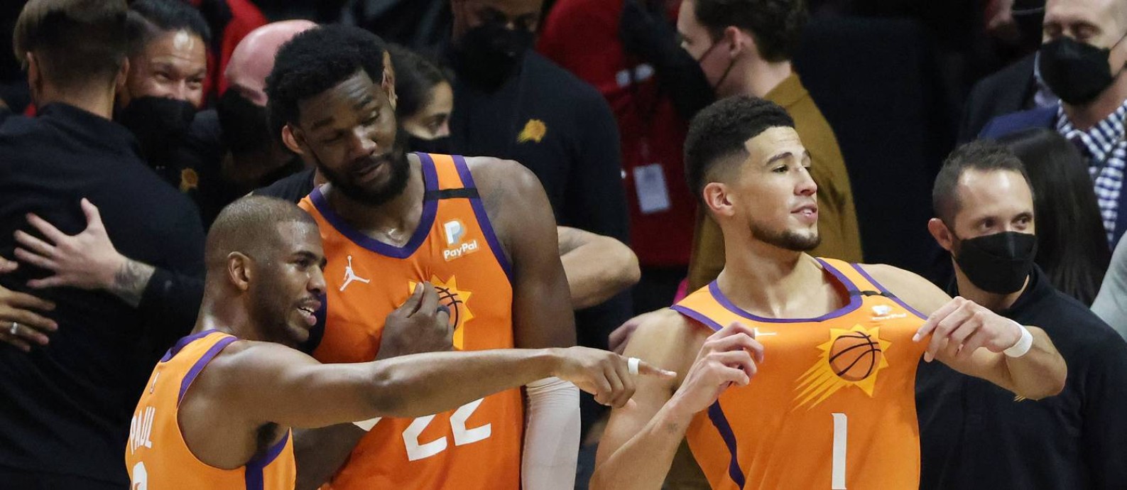 Playoffs da NBA: Chris Paul, Booker e Ayton, do finalista Phoenix Suns, vivem histórias de ...
