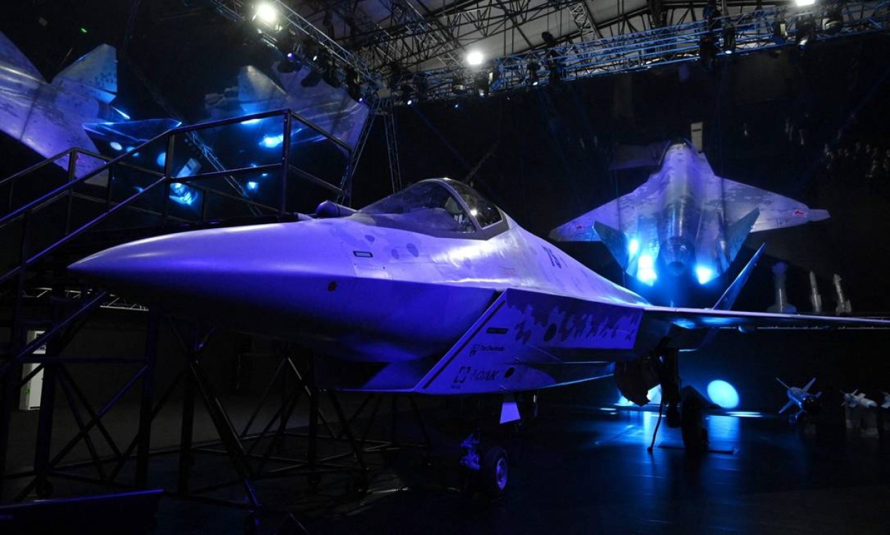 Rússia apresenta novo caça invisível ao radar, o 'Xeque-mate' - Jornal ...
