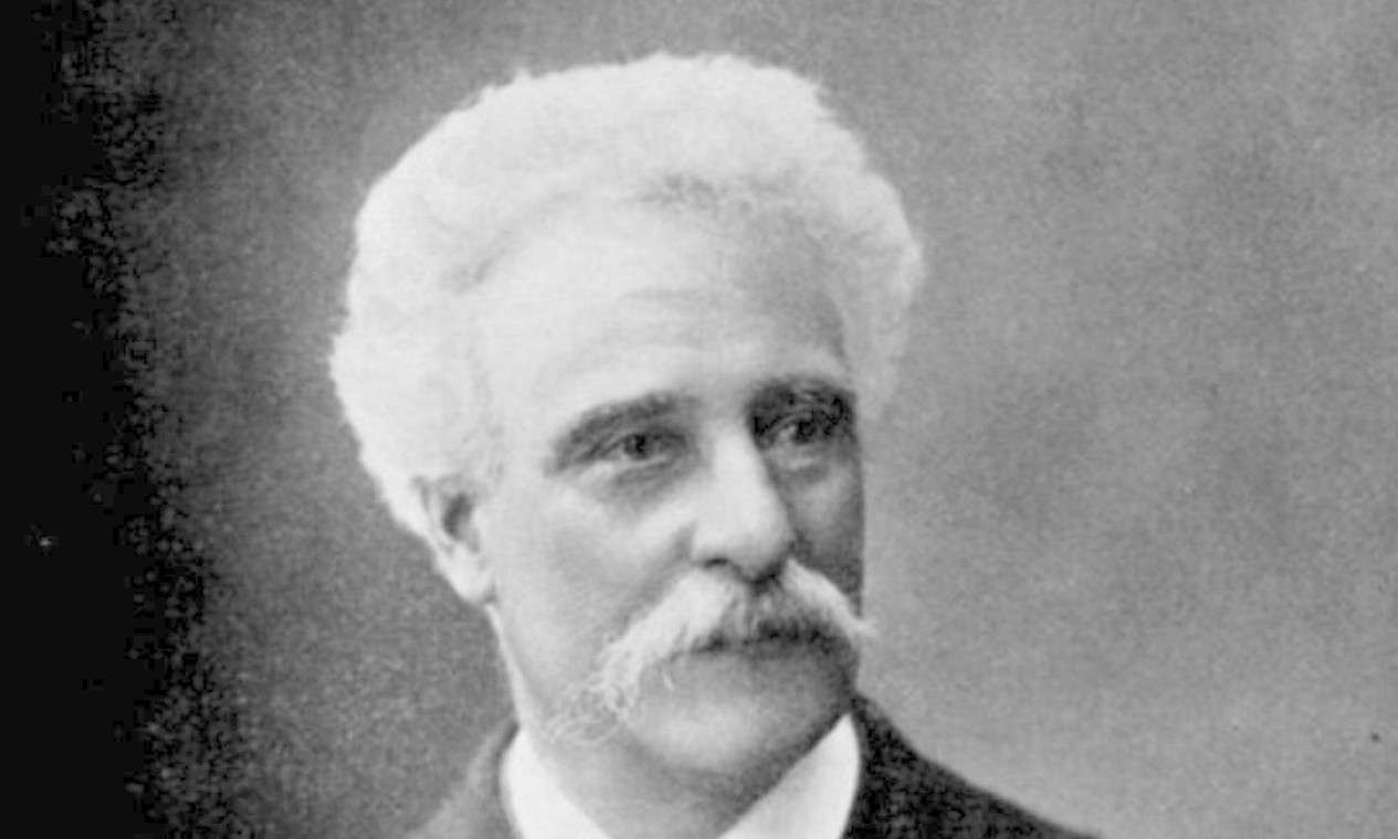 Álbum da família Marx-Engels - Jornal O Globo