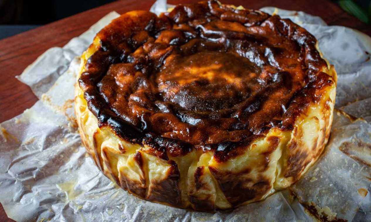 Aprenda a receita a torta basca, o doce da vez - Jornal O Globo