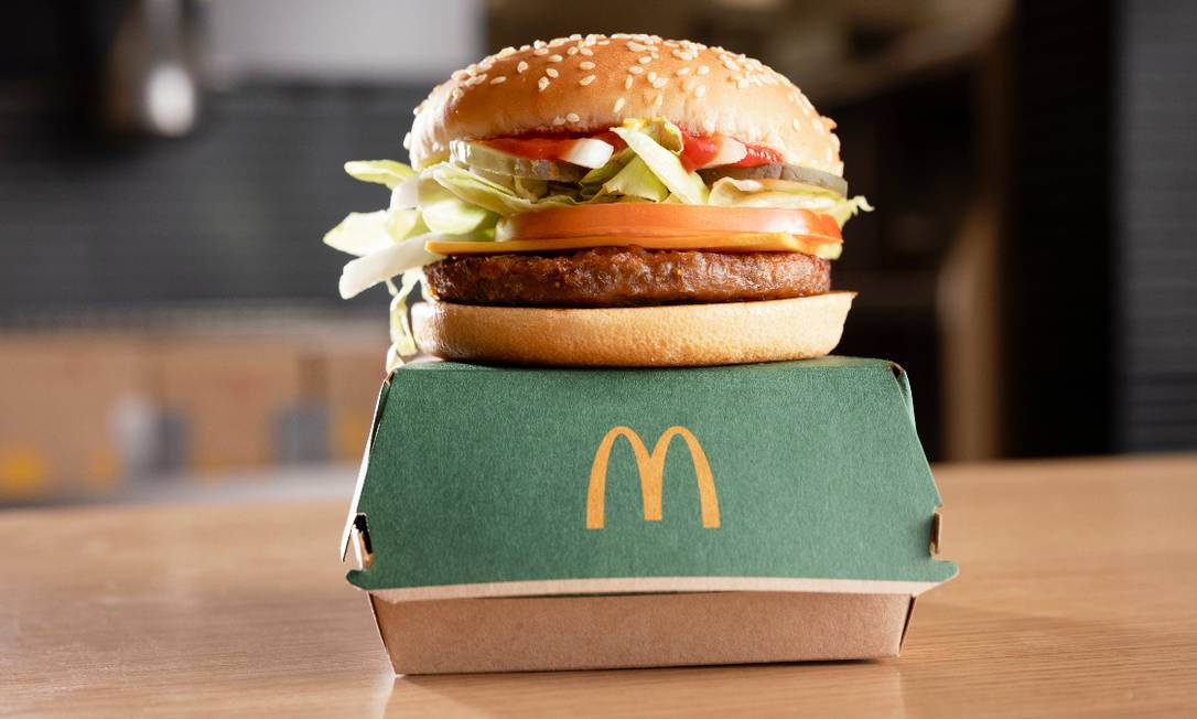 McDonald`s se rende ao veganismo: rede anuncia lançamento de hambúrguer ...