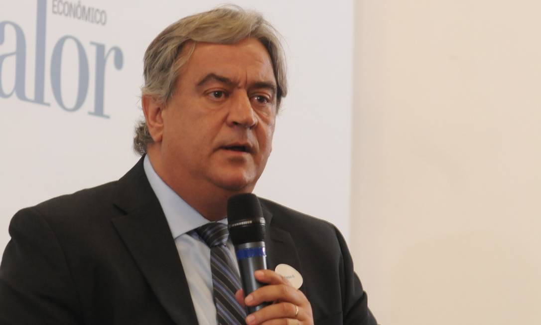 'Brasil vive síndrome de borracheiro, não conserta a estrada para não ...