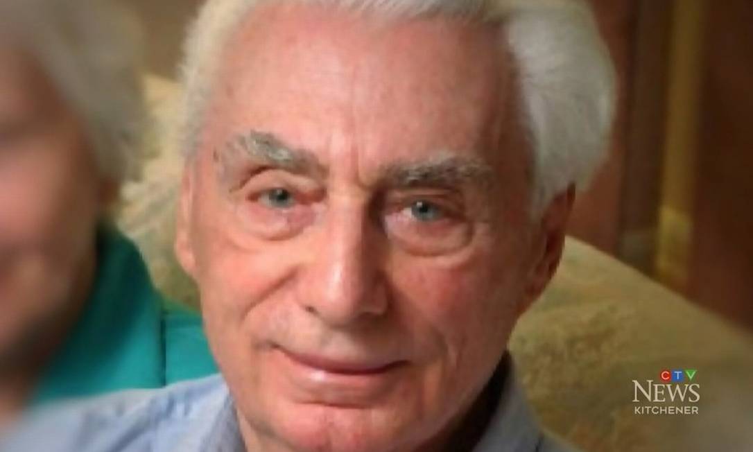 Ex-intérprete do esquadrão da morte nazista morre aos 97 anos no Canadá ...