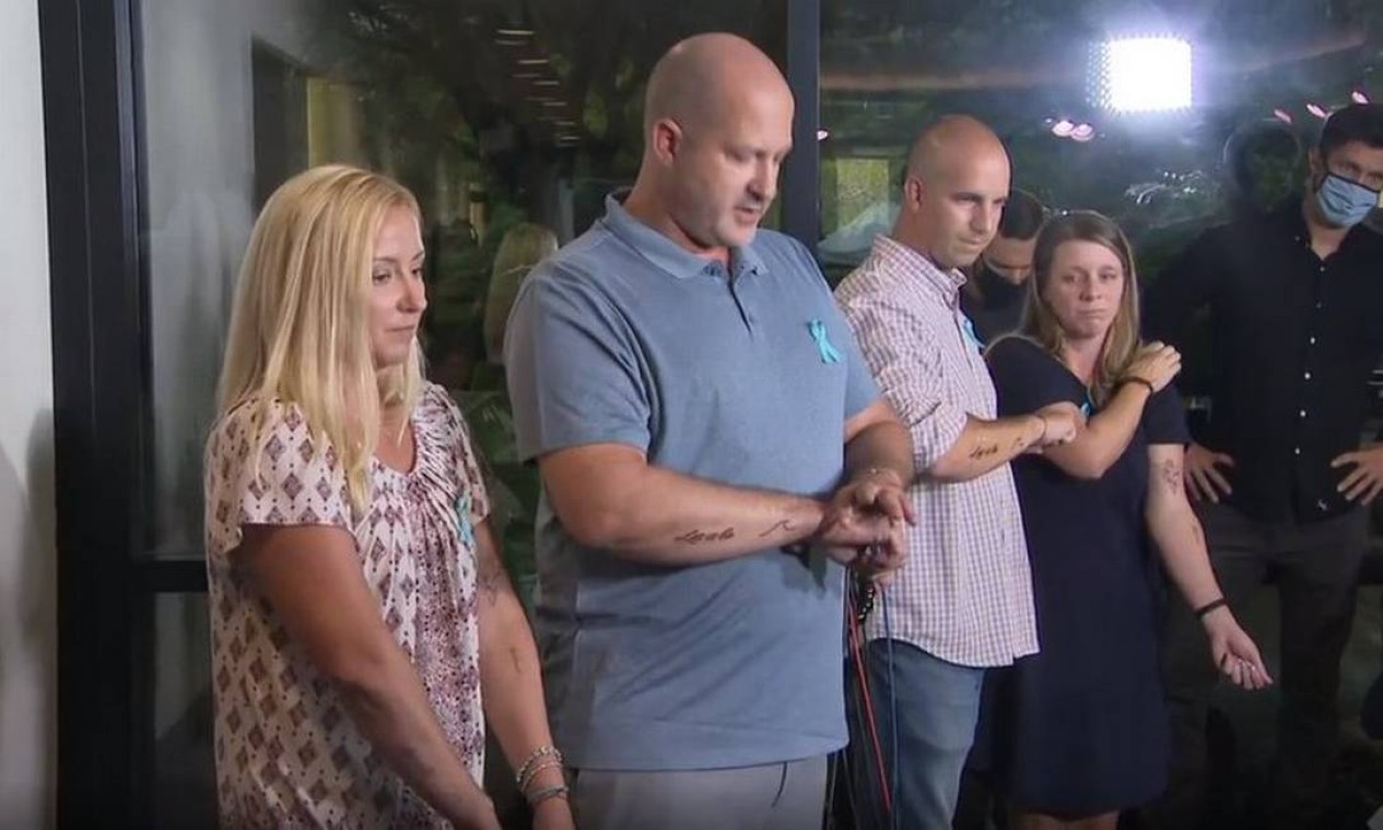 Família de Gabby Petito faz tatuagem em homenagem a jovem e pede que ...