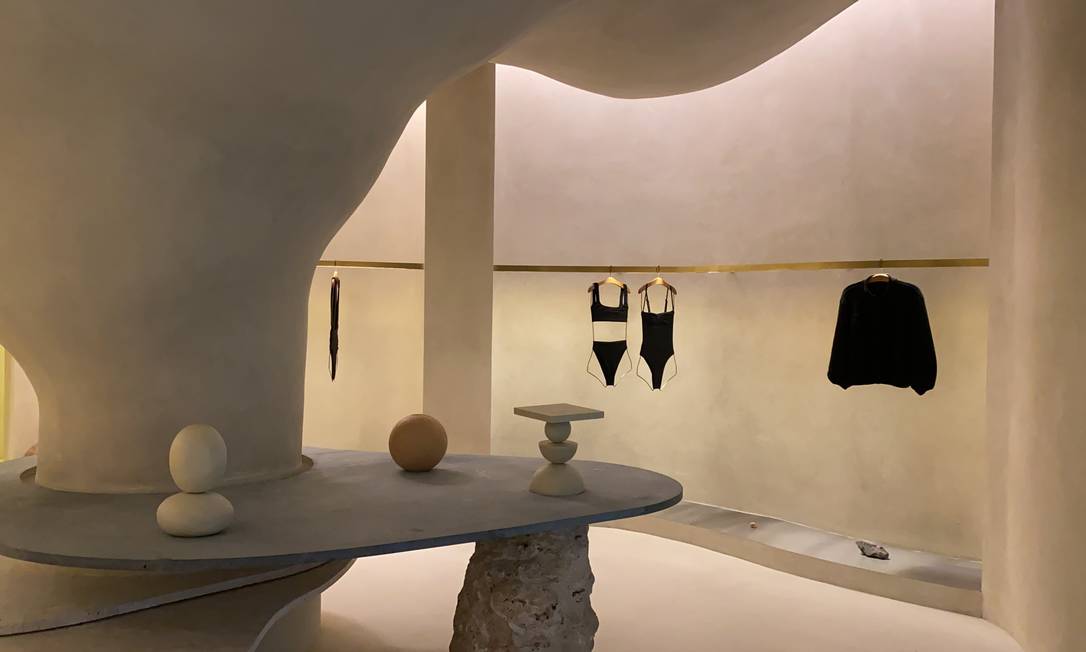 Conhecida pelo beachwear minimalista, Haight inaugura terceira loja ...