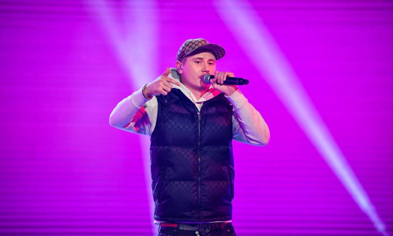 Rapper sueco que fez sucesso no Spotify é morto a tiros em Estocolmo ...