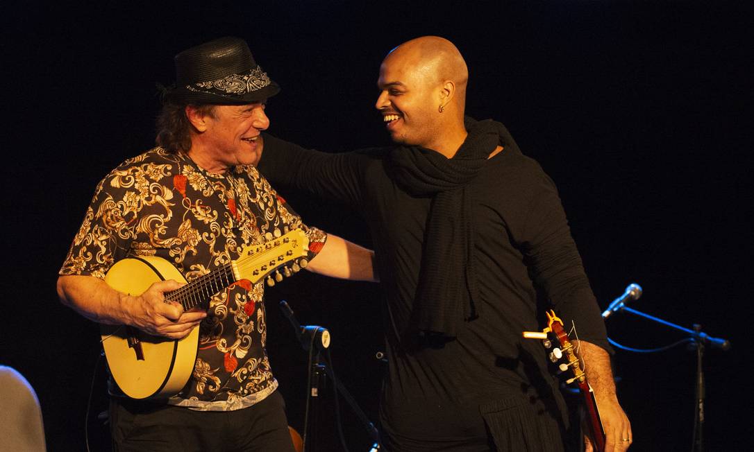 Marcel Powell e Armandinho levam para o Rival show do disco 'Baden ...