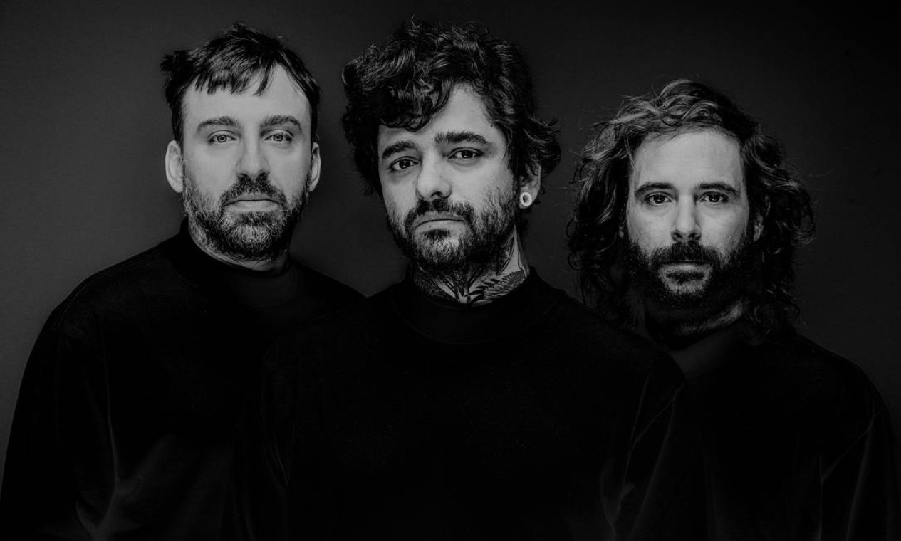 Fresno volta com novo álbum, show no Lollapalooza e parceria com ...