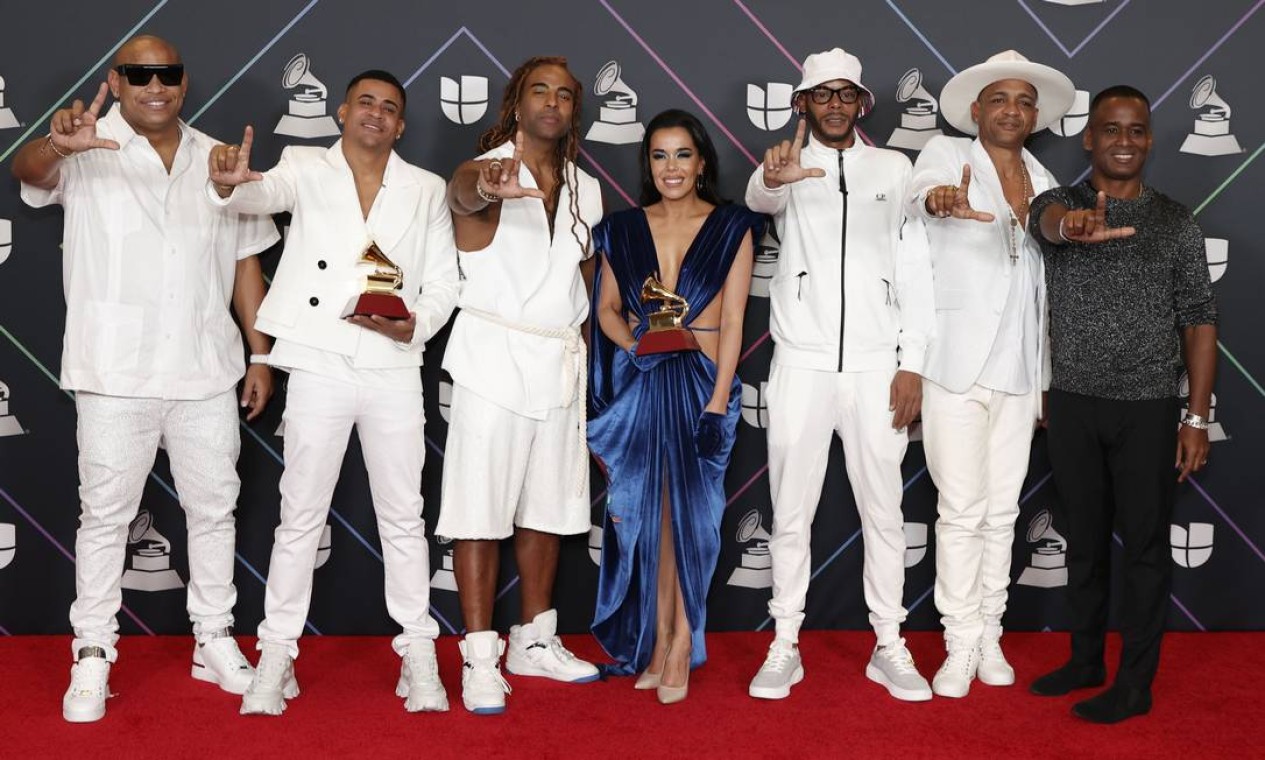 Rap de manifestantes cubanos ganha prêmio de Melhor Canção do Ano no ...