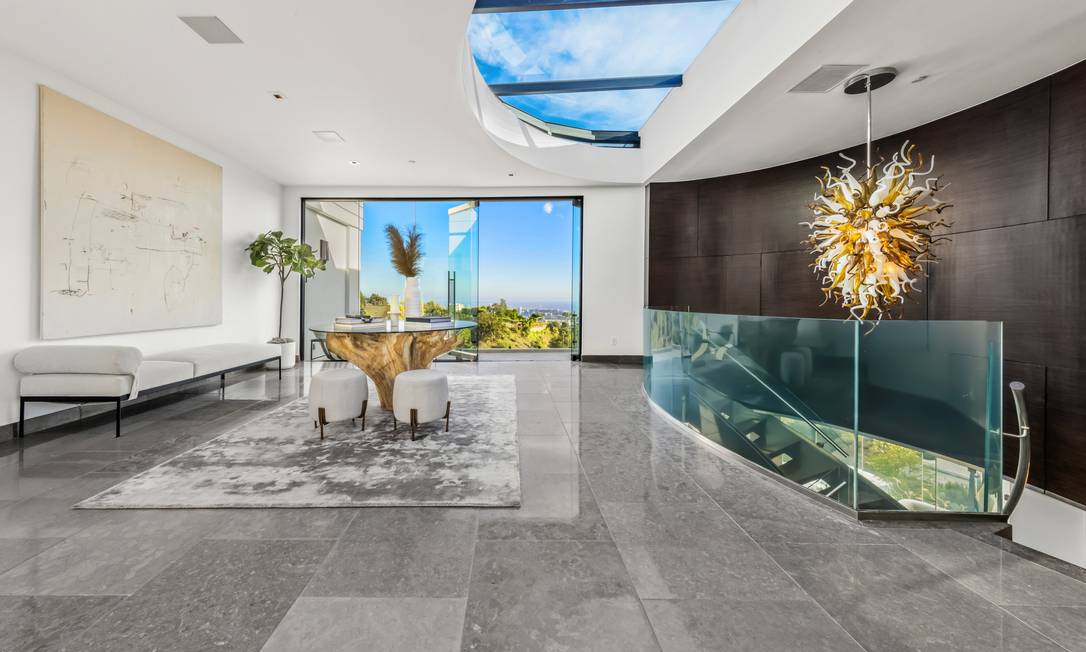 Rapper Diddy coloca mansão em Beverly Hills à venda por R$ 82 milhões ...