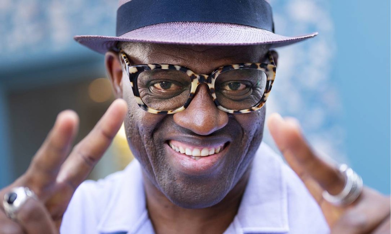 'Vejo Moïse como um herói e um mártir', diz autor congolense Alain ...