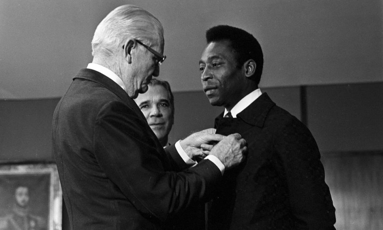 Veja o trabalho de Orlando Brito ao longo de décadas para O GLOBO ...