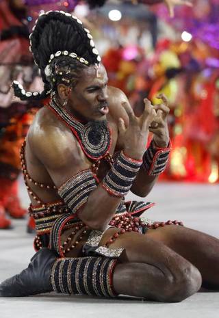 Exu da Grande Rio é o destaque do público do Estandarte de Ouro ...