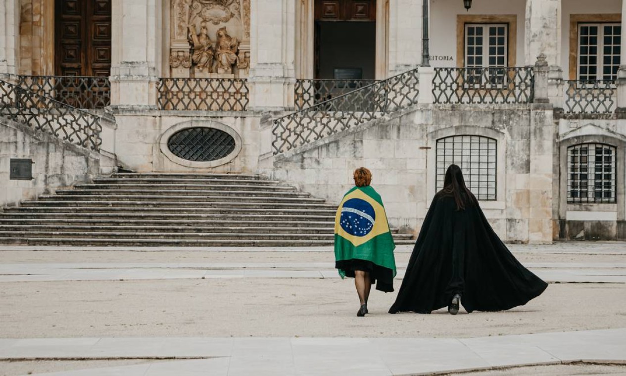 Enem reforça tradição brasileira na Universidade de Coimbra - Jornal O ...