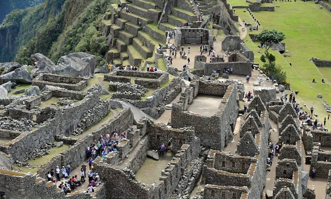 Machu Picchu limita acesso - Jornal O Globo