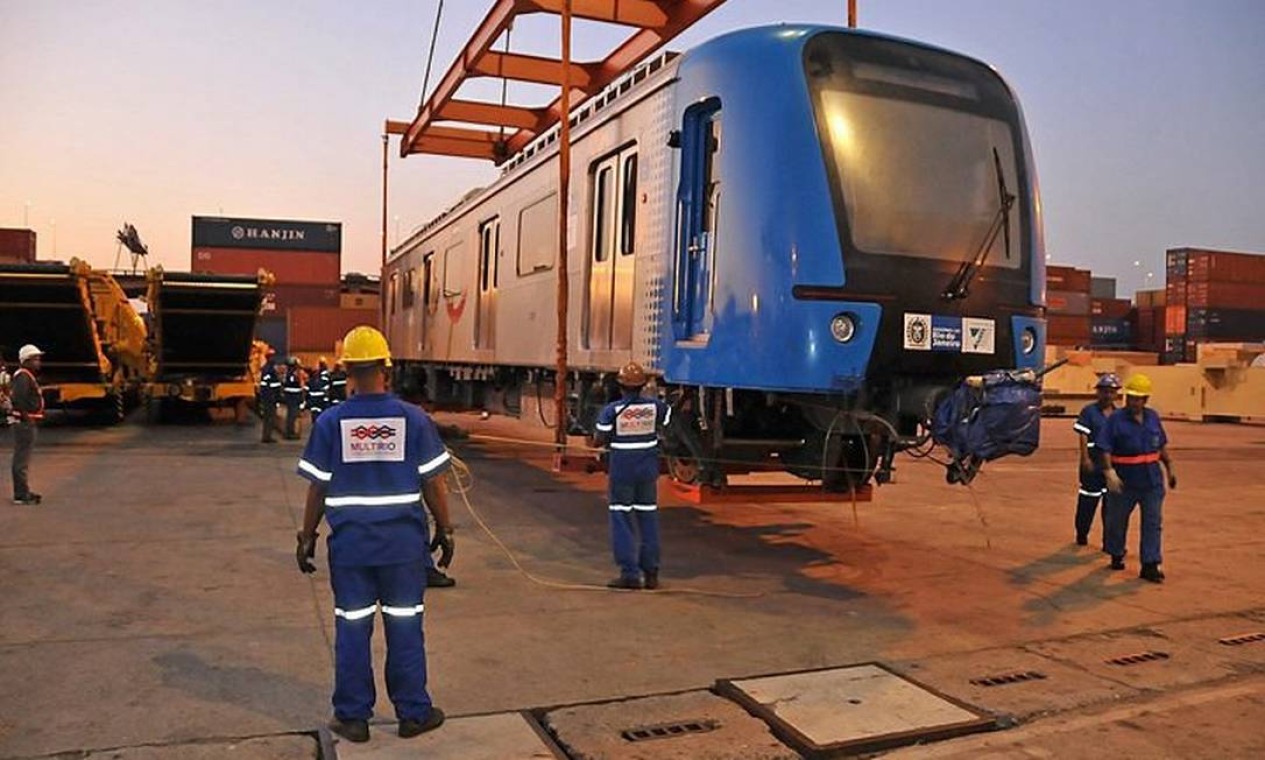 Primeiro trem chinês da SuperVia chega ao Rio; Estado encomendou 34 ...