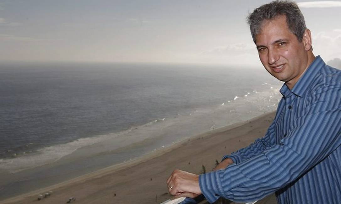 No Rio para um evento, criador da série 'House' diz ser parecido com o ...