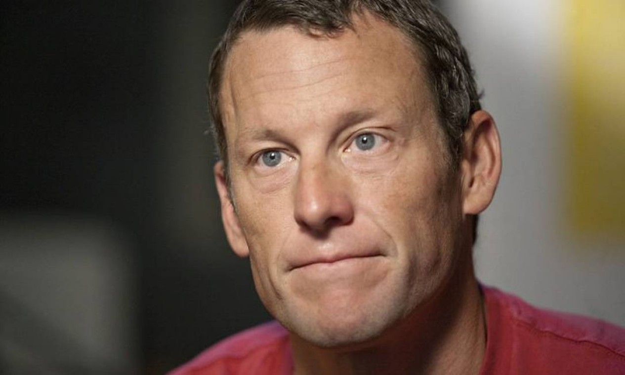 Ciclista Lance Armstrong anuncia a aposentadoria - Jornal O Globo