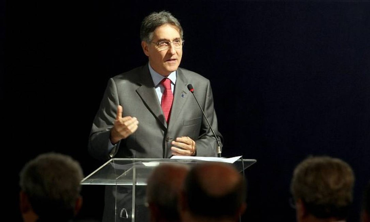 Ministro Fernando Pimentel participará de escolha de caças da FAB ...