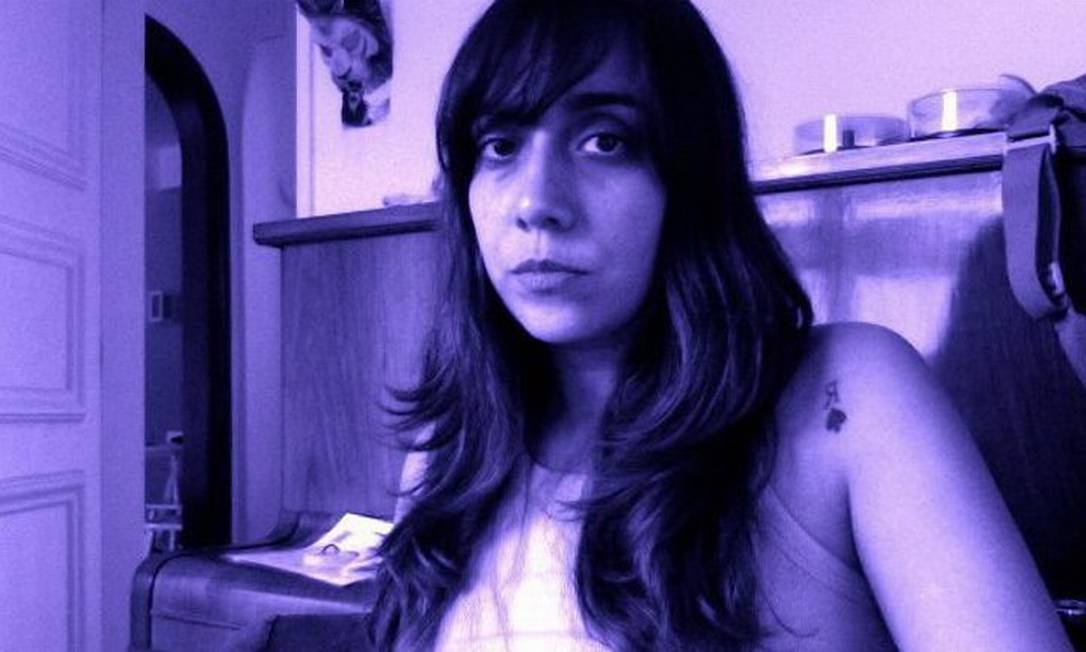 Artista plástica Raissa de Góes usa técnica inusitada para 'absorver ...