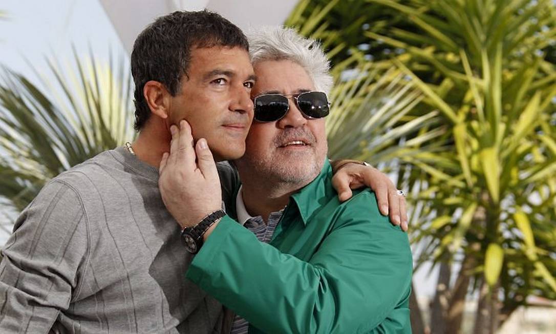 Antonio Banderas receberá Goya de Honra das mãos de Pedro Almodóvar ...