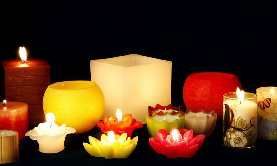 Novos modelos de velas chegam às lojas para iluminar a festa de Natal ...