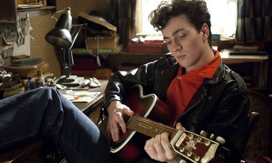 Aaron Johnon é o protagonista de 'O garoto de Liverpool', cinebiografia ...