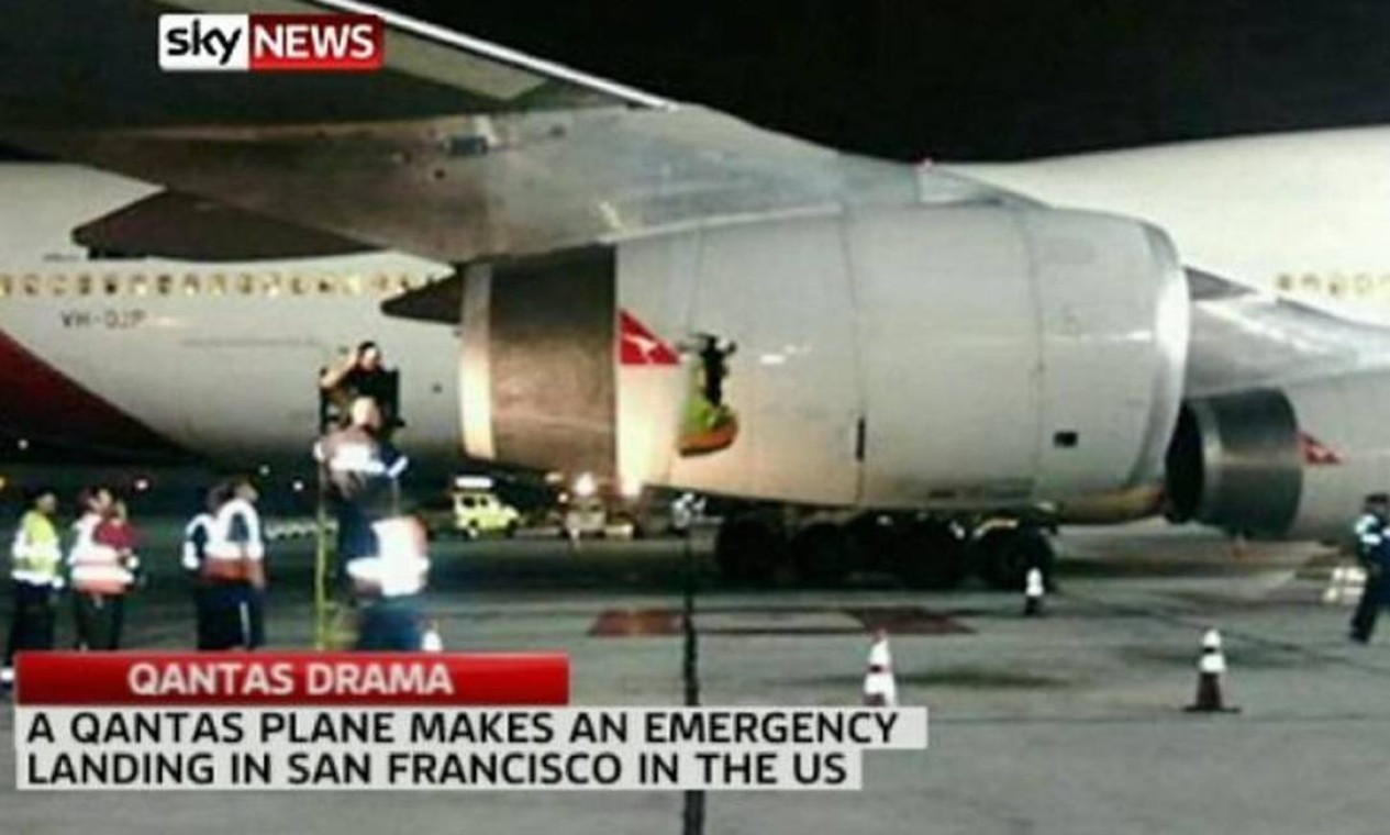 Avião da Qantas sofre explosão em turbina após decolar de São Francisco ...
