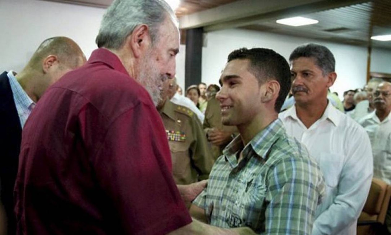 Fidel apresenta livro com memórias - Jornal O Globo