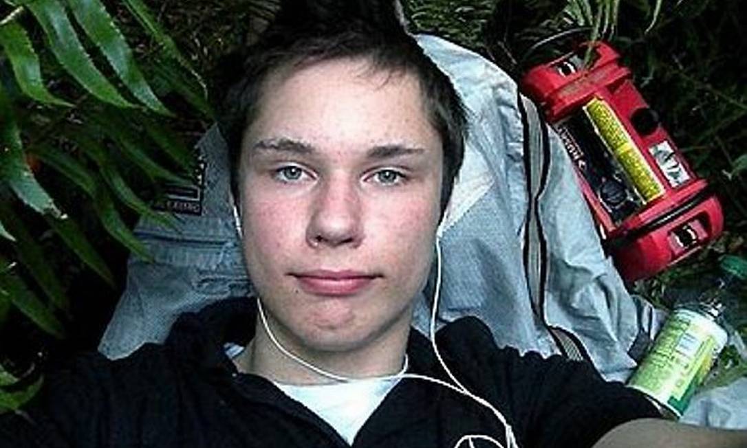 Jovem acusado de roubar avião e fugir para o Caribe é sucesso no ...