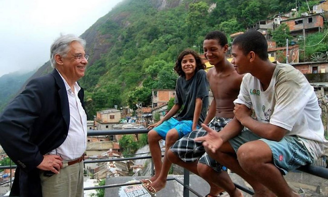 Fernando Henrique Cardoso grava no Santa Marta, como âncora ...