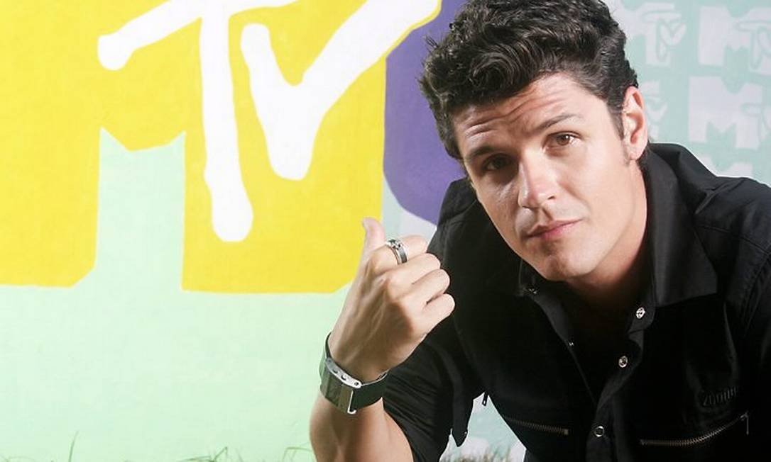 MTV grava programa na praia de Copacabana - Jornal O Globo