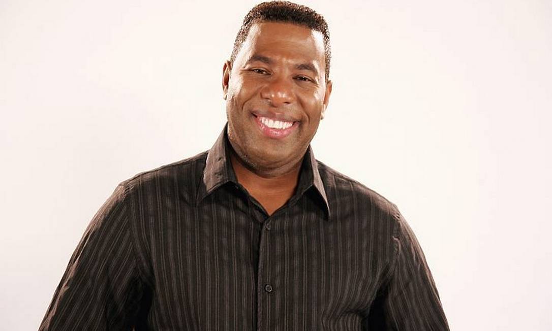 SBT volta às origens com programas populares apresentados por Ratinho e ...