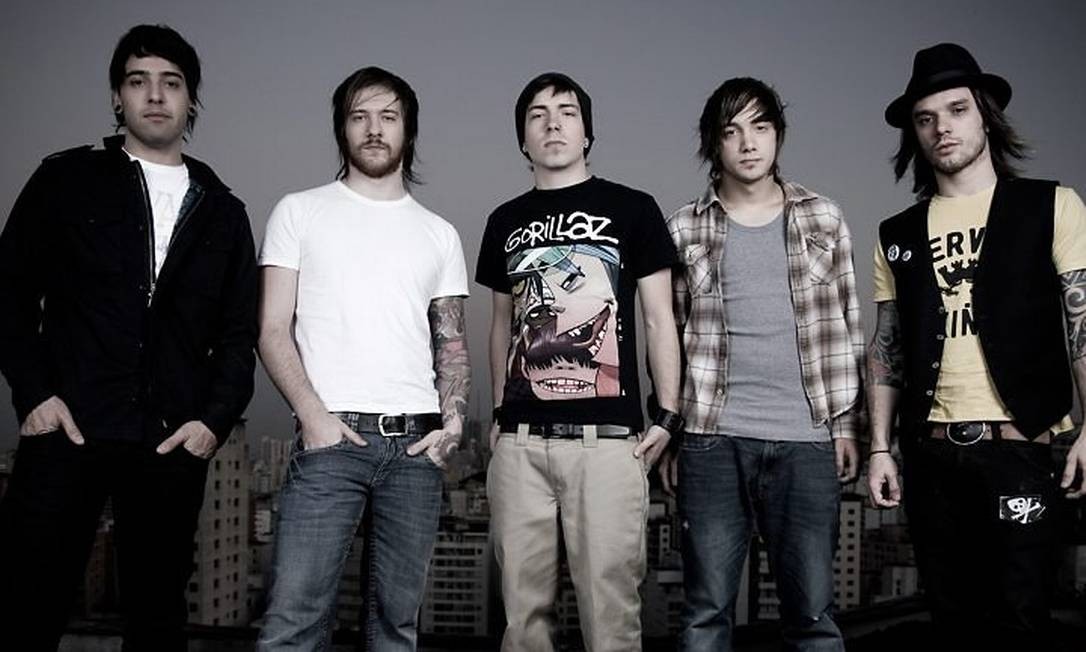 NX Zero aposta em mais peso em novo disco, mas pouco mudou nos mocinhos ...