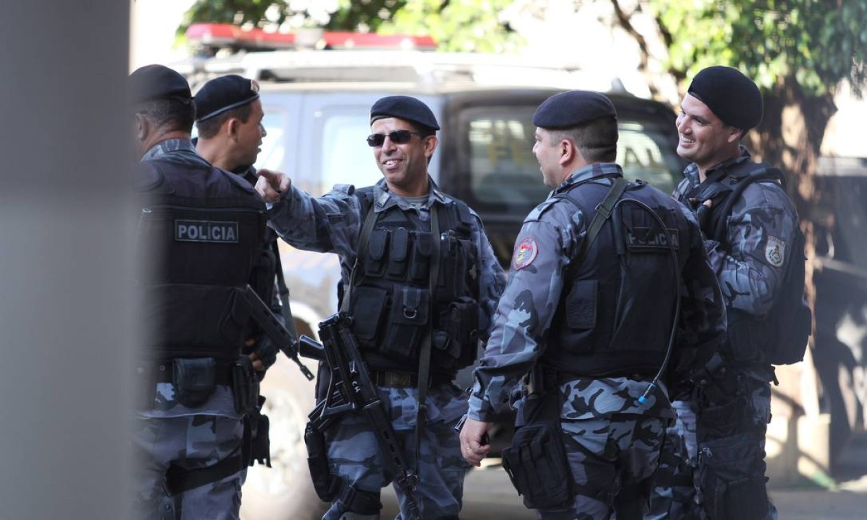 A prisão do traficante Nem da Rocinha - Jornal O Globo