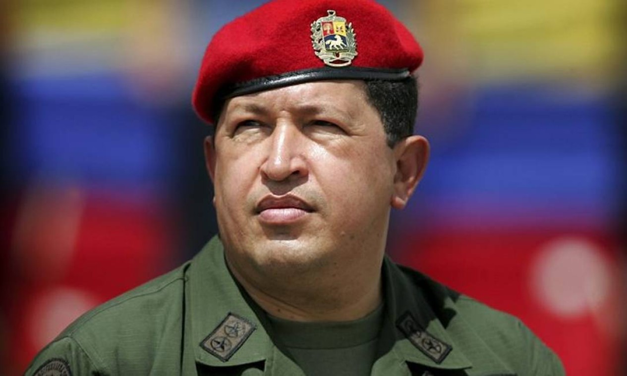 Hugo Chávez lança 'Plano Revolucionário de Leitura' para incentivar ...