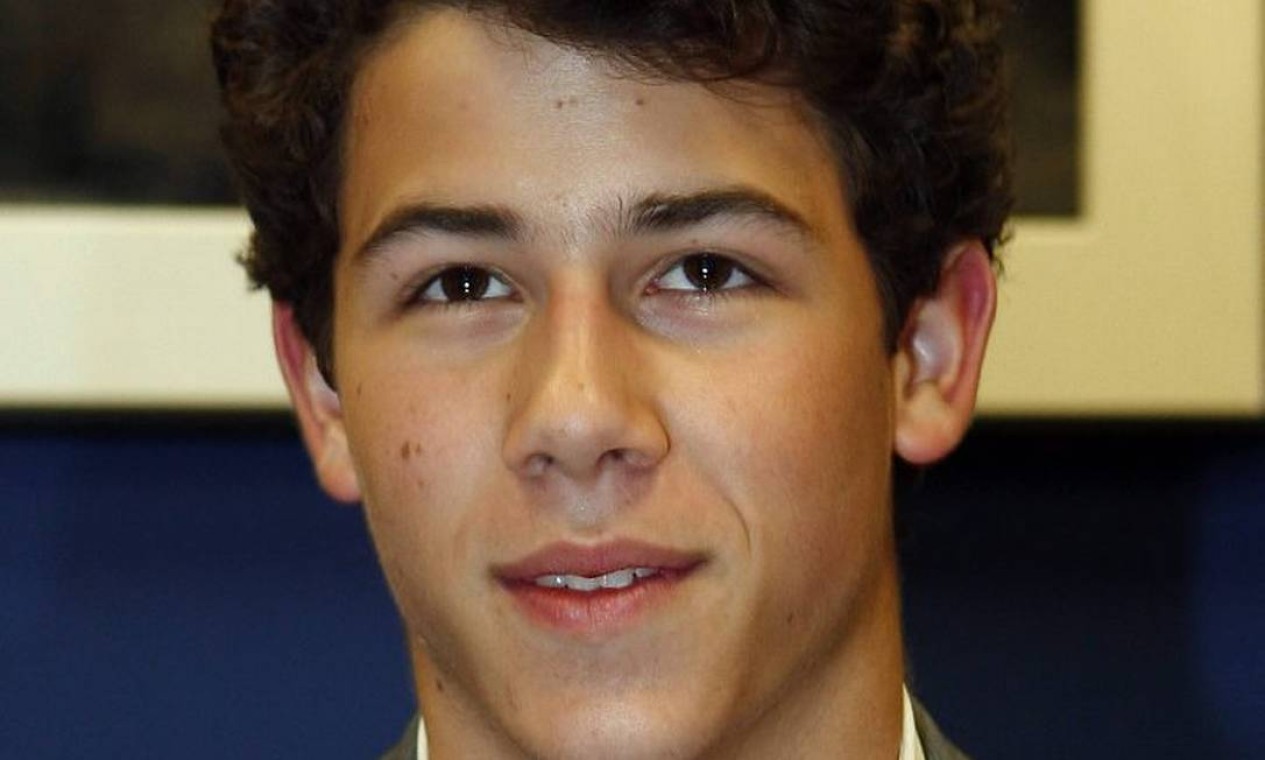 Nick Jonas anuncia turnê solo para janeiro - Jornal O Globo