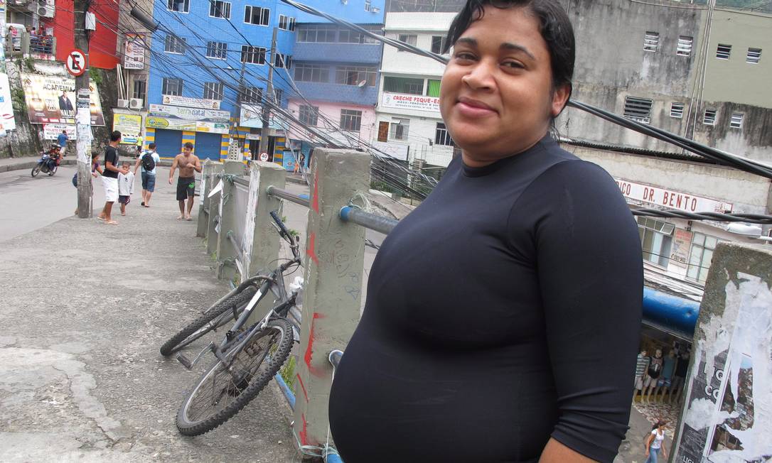 Grávidas da Rocinha acreditam em futuro mais tranquilo para filhos ...