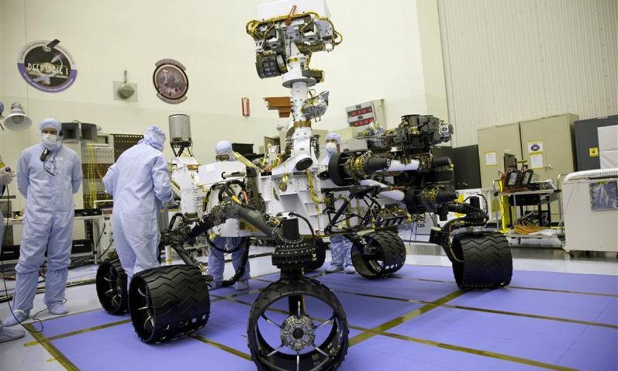 Nasa lança novo robô que irá investigar se há vida em Marte - Jornal O ...