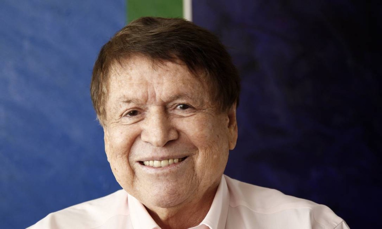 Em livro, Boni conta sua história na TV - Jornal O Globo