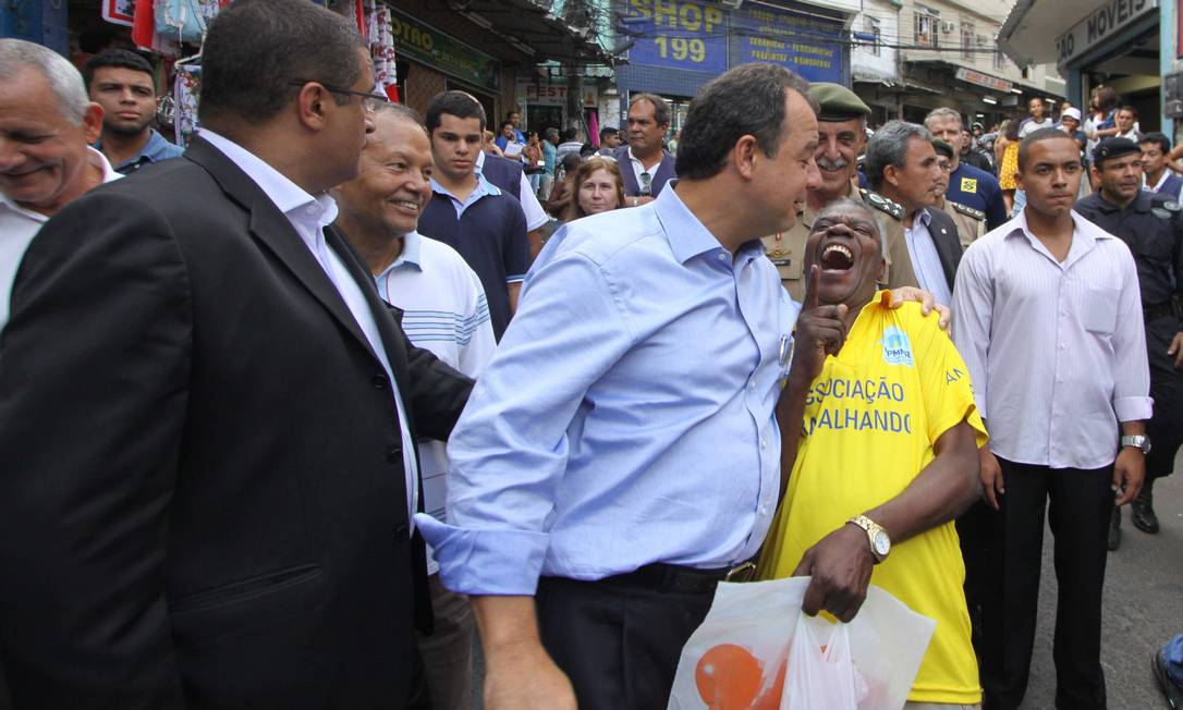 Estado e presidente Dilma finalizam o PAC 2 da Rocinha - Jornal O Globo